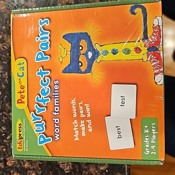 Toys | Pete The Cat Word Families Card Game | Poshmark